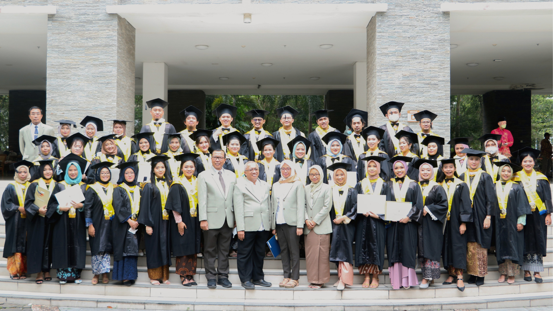 Magister Psikologi UGM Meluluskan 14 Ilmuwan Psikologi – Magister ...