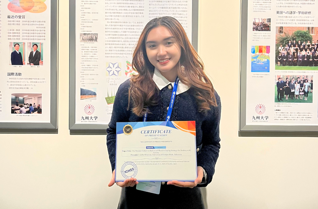 Aliffa Milanisty Presentasikan Penelitian di ICHSS 2025 – Magister Psikologi UGM